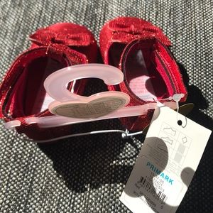 Primark | Shoes | Nwt Newborn Baby Red Bows Glitter Shoes 3 Months ...
